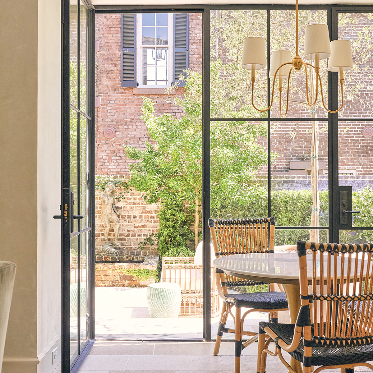 Welcome To Charleston| Charleston Magazine | Charleston, SC