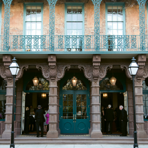 Welcome To Charleston| Charleston Magazine | Charleston, SC