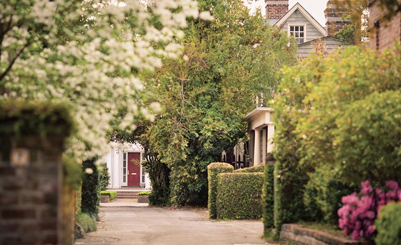 Welcome To Charleston| Charleston Magazine | Charleston, SC